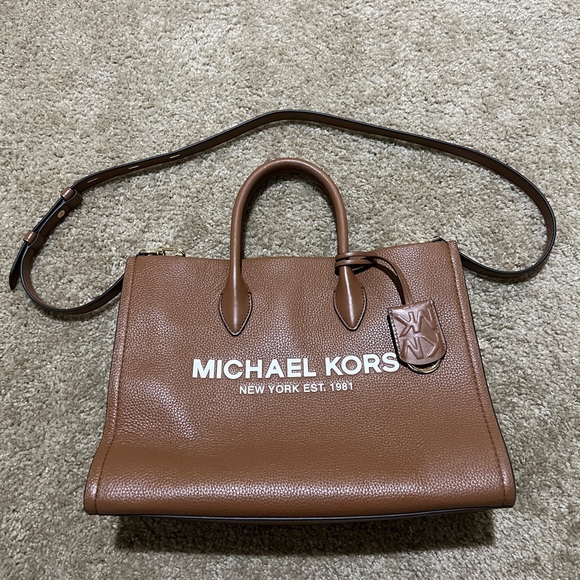 Michael Kors | Bags | Selling My Purchased Mk Bag In Paris Last Year In ...